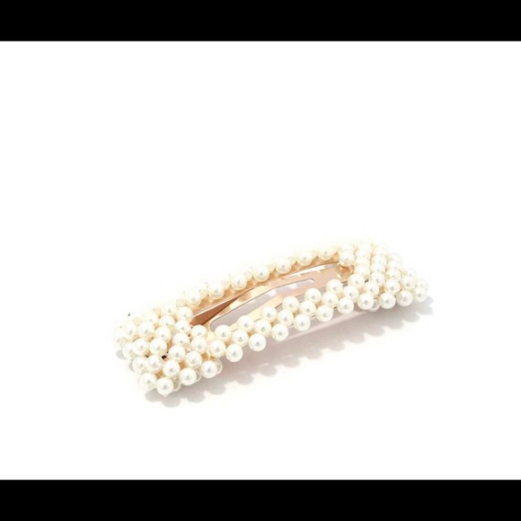 Accessories | Brand New Retail Pearl Hair Clip Set | Poshmark